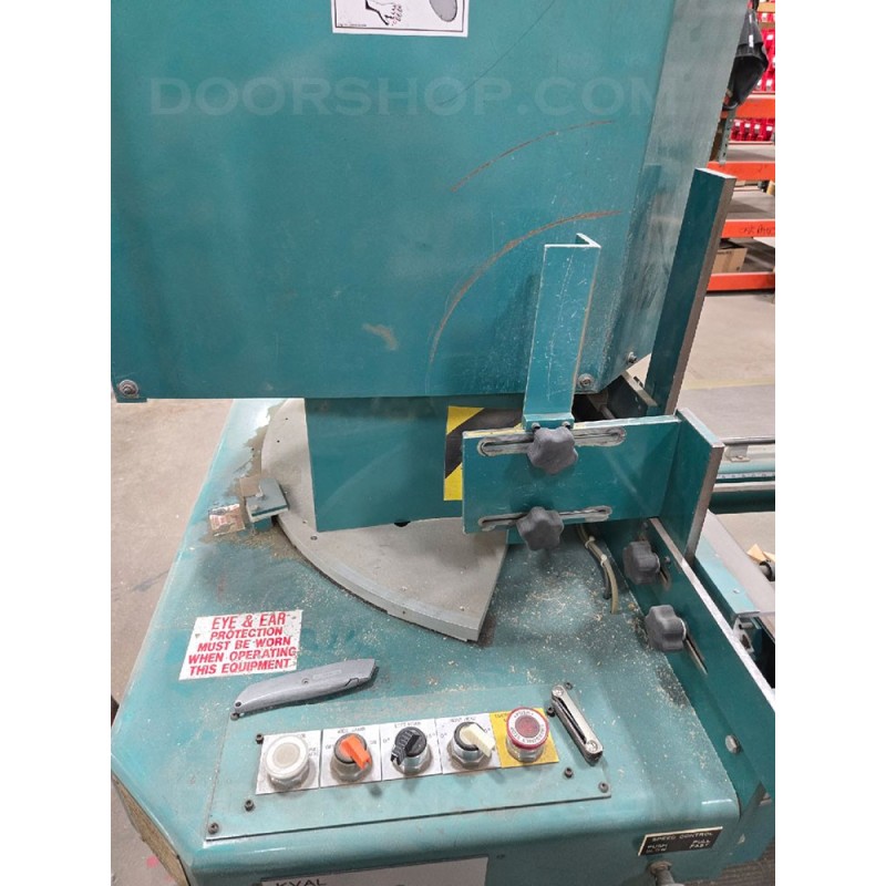 KVAL 979 Trim Saw